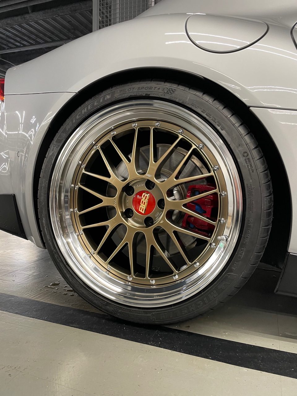 A90スープラにBBS LM限定カラー | A PIT AUTOBACS