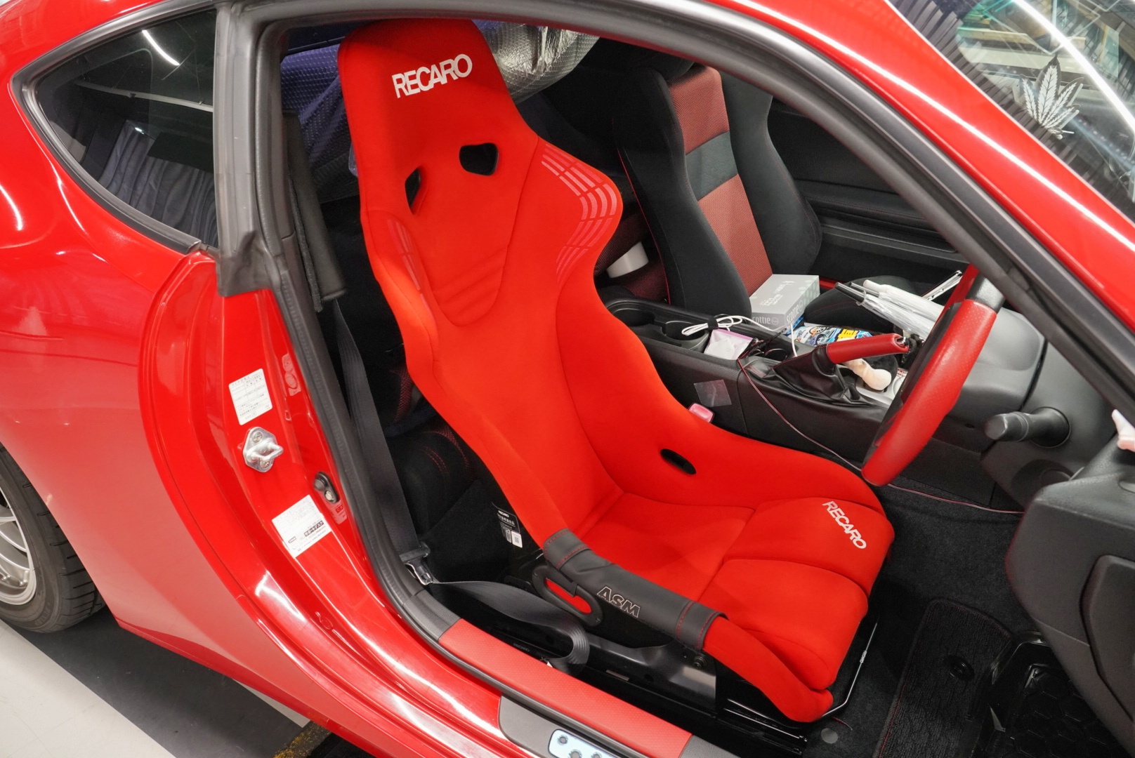 86×RECARO RS-GS RED | A PIT AUTOBACS
