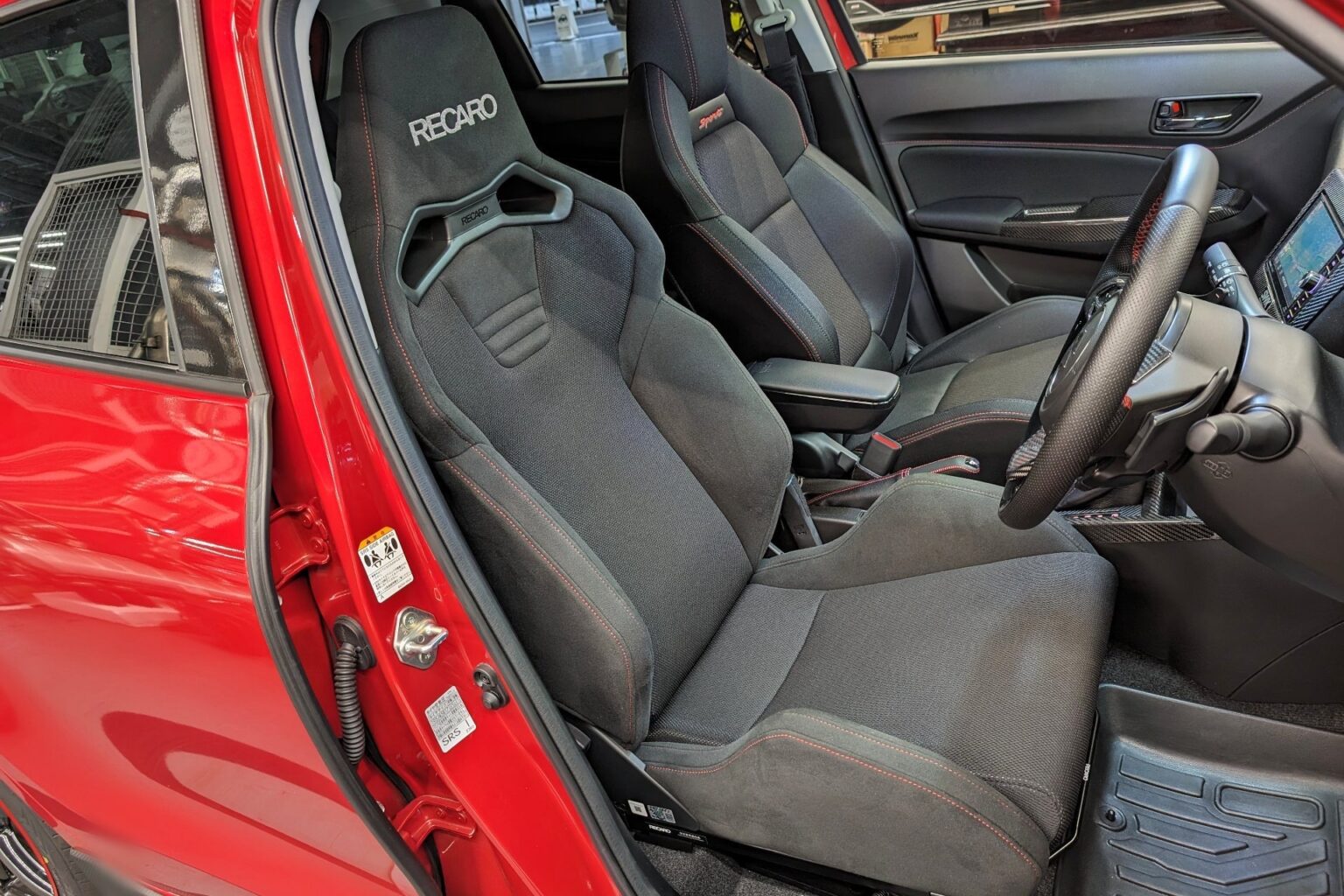 ZC33S× RECARO SR-S ASM IS24H | A PIT AUTOBACS