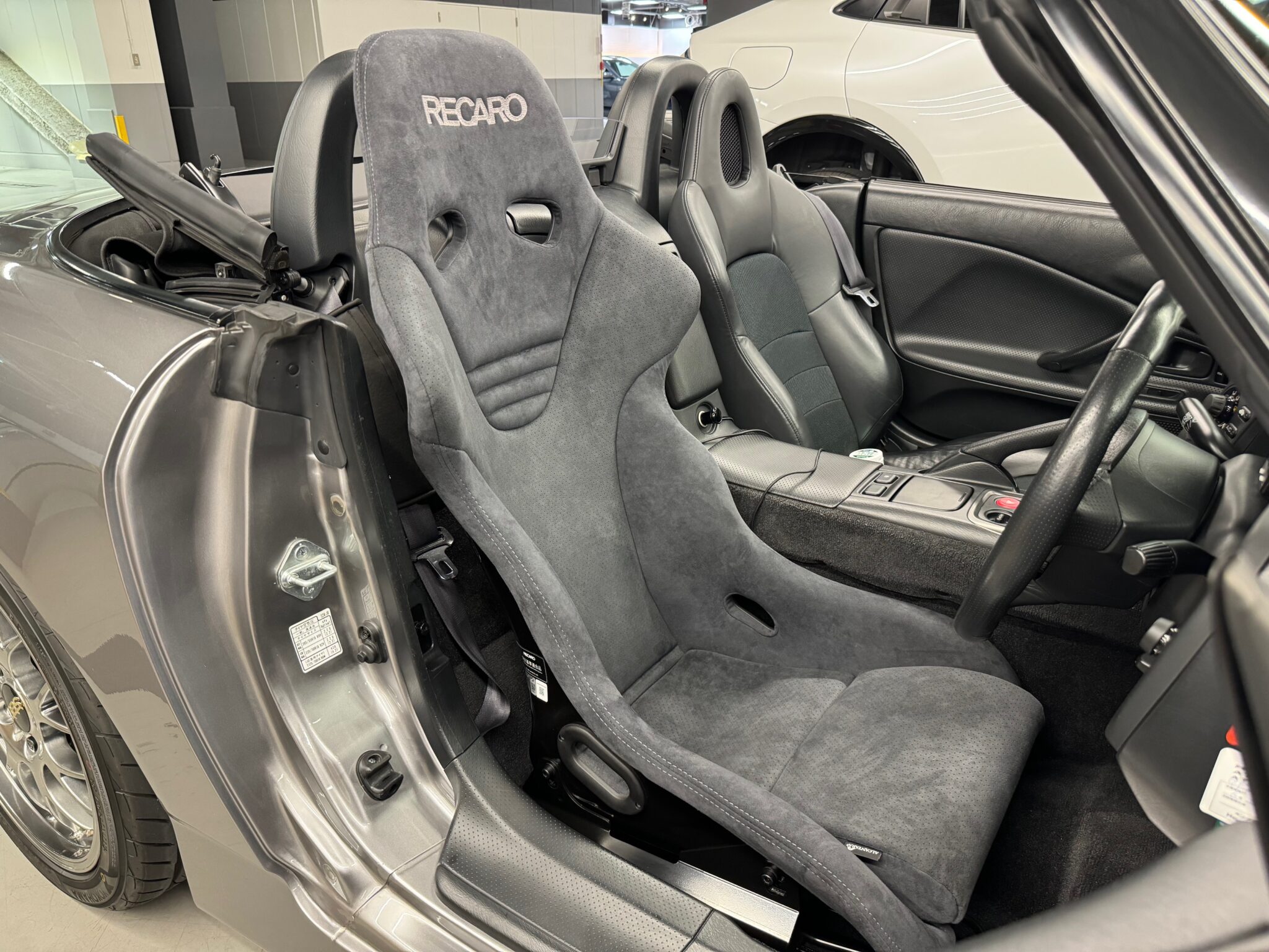 S2000 × RS-G ALCANTARA Ver. | A PIT AUTOBACS